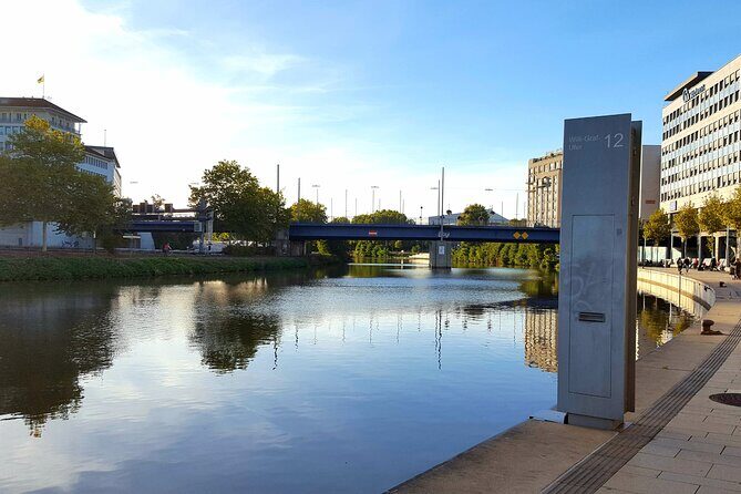 Kayak or SUP tour on the water through Saarbrücken - A Look at the Experience: Water-Based City Exploration in Saarbrücken