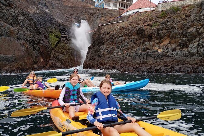 Kayak The Jacket and Flea market Private Tour - Why You Should Consider This Tour