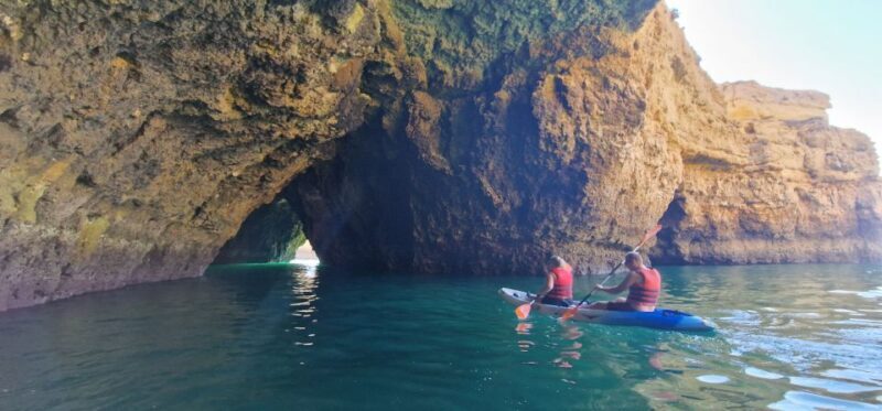 Kayak tour Albufeira. - Secluded Beaches and Relaxation