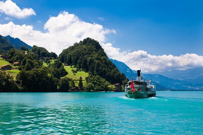 Kayak Tour of the Turquoise Lake Brienz - Kayak Tour of the Turquoise Lake Brienz: An In-Depth Review