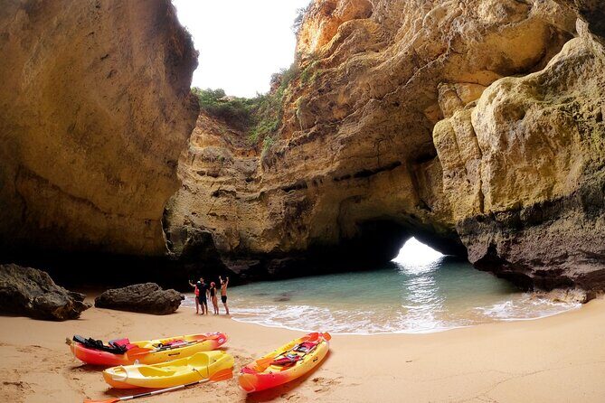 Kayak Tour to Benagil Cave & Marinha Beach - From Portimão - FAQ