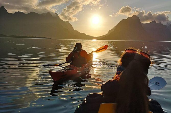 Kayaking in Reinefjorden - An In-Depth Look at the Reinefjorden Kayaking Tour