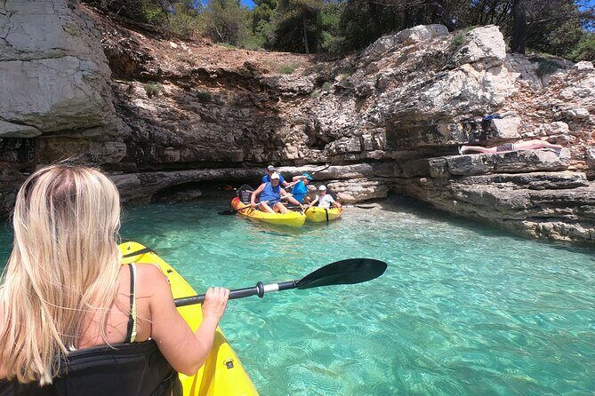 Kayaking to Island Saint Jerolim with snorkeling activitie - Who Is This Tour Best For?