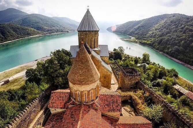 Kazbegi-Ananuri-Gergeti Private Tour - Exploring the Stops in Depth