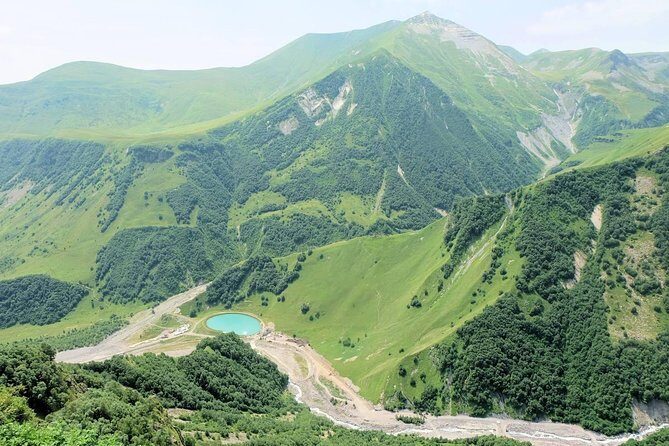 Kazbegi-Ananuri-Gergeti Private Tour - Value for Money