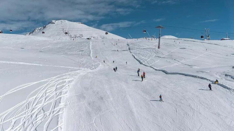 Kazbegi and Gudauri from Tbilisi. Group Tour - What Sets This Tour Apart?