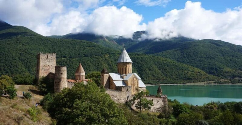 Kazbegi and Gudauri from Tbilisi. Group Tour - FAQs