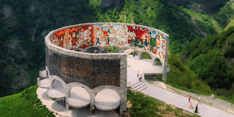 Kazbegi and Gudauri Mountain Area Private Tour From Tbilisi - Zhinvali Water Reservoir: A Shimmering Start
