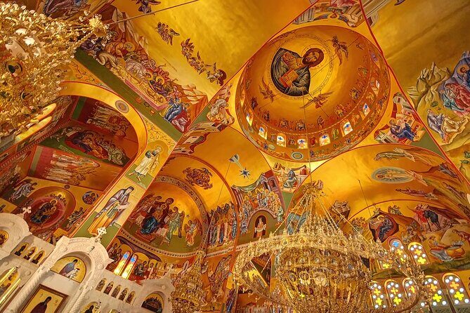 Kefalonia Island Bus Tour- Wine Tasting, Melissani & Fiscardo - FAQs