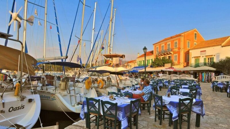 Kefalonia: Island Highlights Bus and Boat Tour with Lunch - Limitations & Considerations
