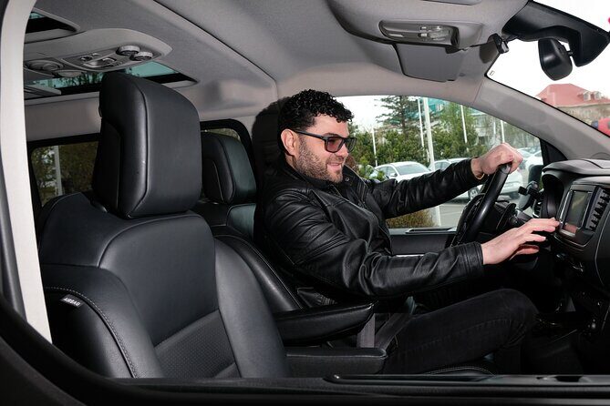 Keflavik Airport One-Way Private Transfer To or From Reykjavik - An In-Depth Look at Keflavik Airport Private Transfers