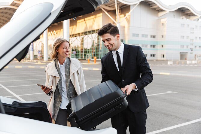 Keflavik International Airport Private Transfer - An In-Depth Look at the Keflavik Airport Private Transfer Experience