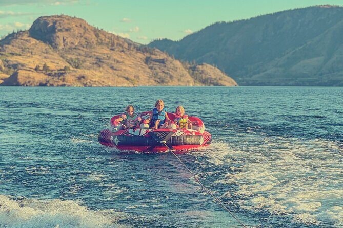 Kelowna Boat Hire Waves and Wines Boat Tour - Introduction: What’s the Kelowna Waves and Wines Boat Tour All About?