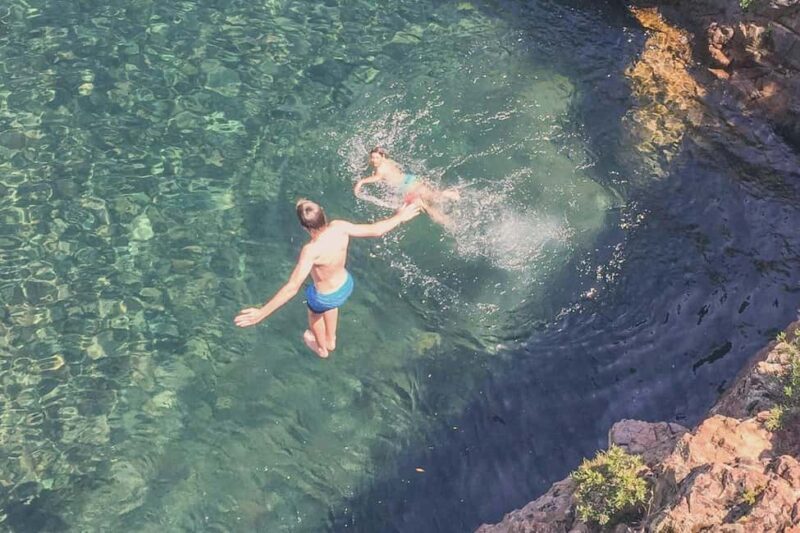 Kelowna Boat Tour on Okanagan Lake - Dusk Til Dawn - Who Would Love This Tour?