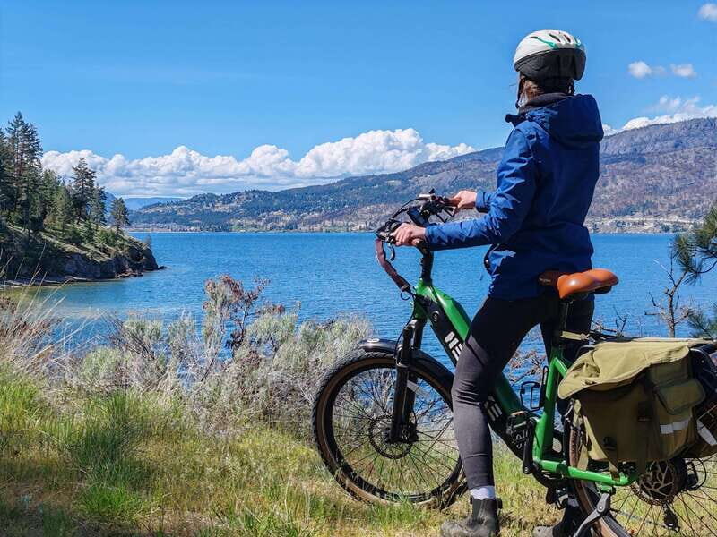 Kelowna: Okanagan Lake Guided E-Bike Tour with Picnic - Authentic Experiences Reported by Guests