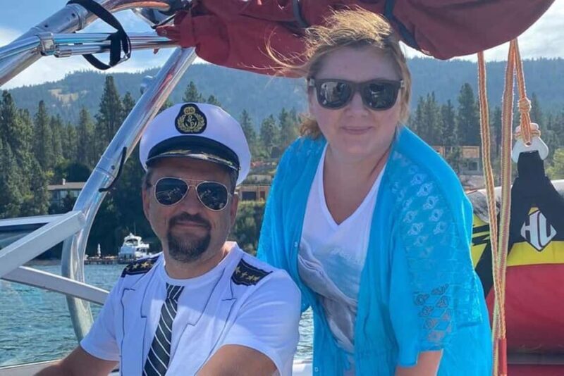 Kelowna: StarCraft C1700 Speed Boat Rental