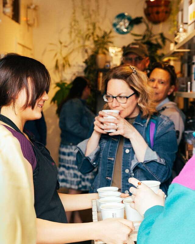 Kelowna: Walking Food Tour with 7 Tastings and 4 Drinks - FAQ