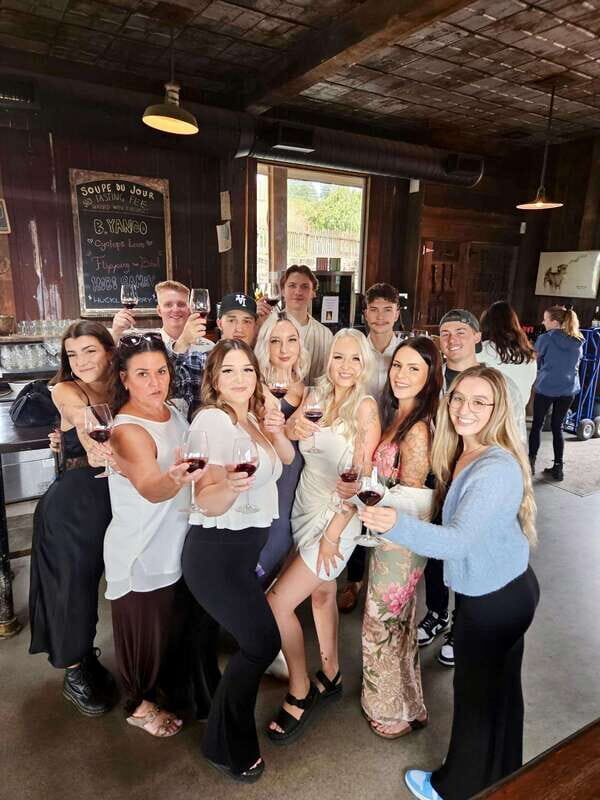 Kelowna: West Kelowna Full Day Guided Wine Tour - The Sum Up