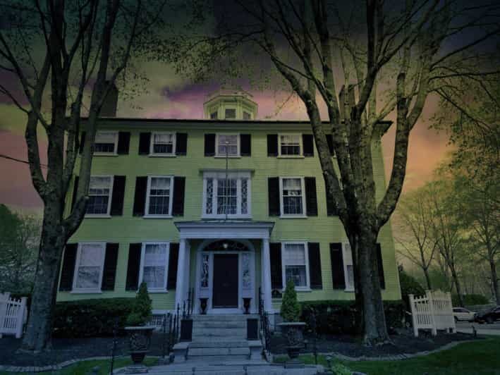 Kennebunkport: Haunted Ghost Walking Tour - A Closer Look at the Haunted Walking Tour Experience
