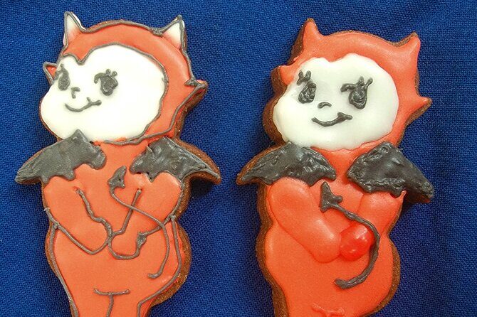 Kew Biscuit Decorating Class for Adults - Value for Money