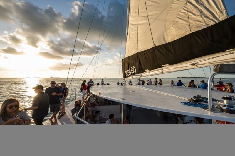 Key West: Catamaran Champagne Sunset Sail - Drinks and Atmosphere