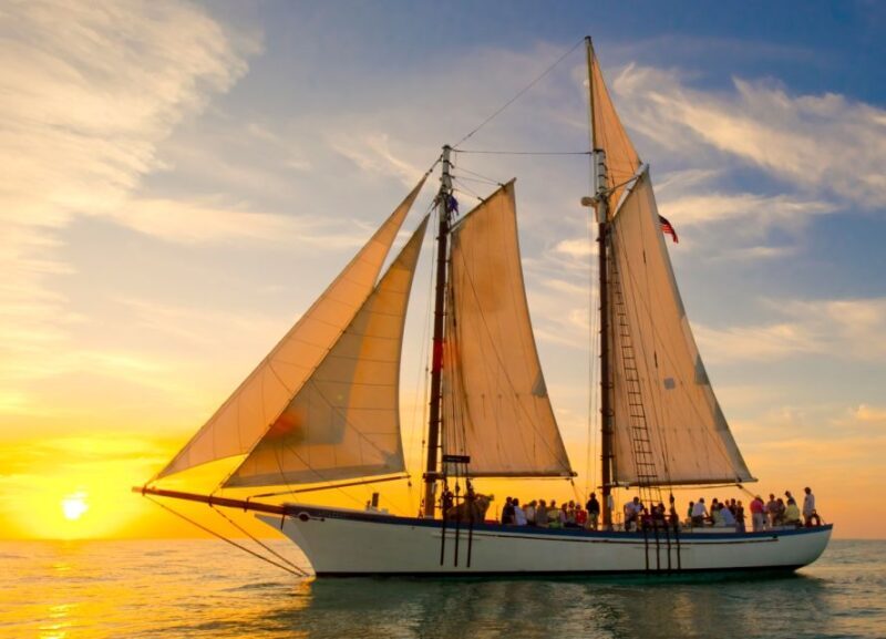 Key West: Windjammer Champagne Sunset Sail - Key Points