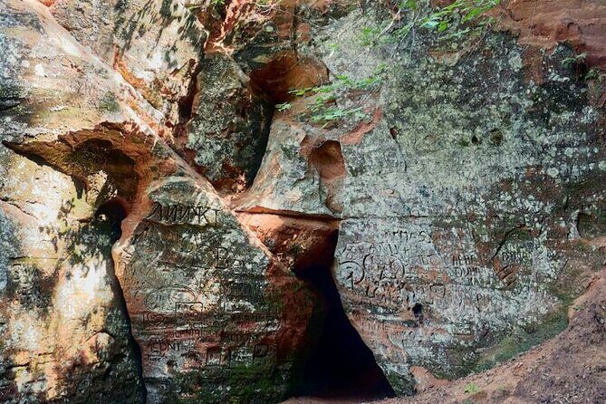 Khor Virap, Noravank & Birds' Cave Day Trip with Wine Tasting - Authentic Armenian Experiences You’ll Remember