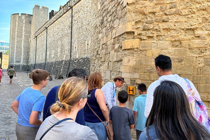 Kid-Friendly Private Tower of London Tour with Blue Badge Guide - An In-Depth Look at the Experience