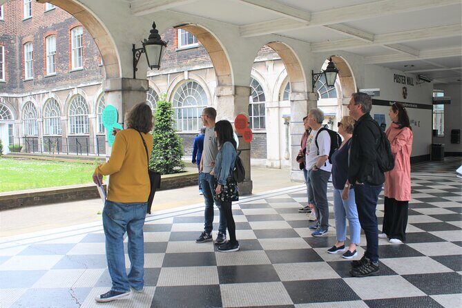 Killing Eve Locations Tour of London with Private Guide - Key Points