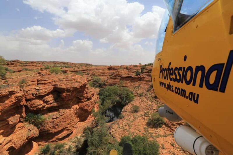Kings Canyon: Helicopter Flyover - An In-Depth Look at the Kings Canyon Helicopter Flyover