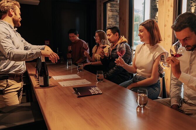 Kinross Winery: Pinot Noir Wine Tasting Experience - Who Should Consider This Tour?