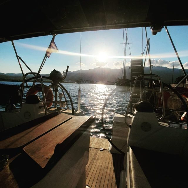 Kissamos: Catamaran Cruise to Balos & Gramvousa with Lunch - Key Points