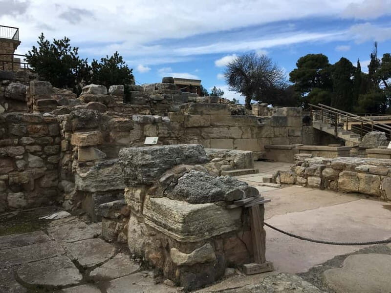 Knossos Palace: Family-friendly Mythology Tour - Authentic Experiences and Honest Feedback from Travelers