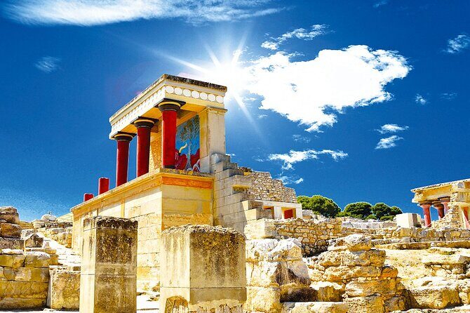 Knossos Palace & Historical Heraklion City Tour, with Old Market - The Sum Up