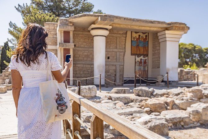Knossos Palace: Self-Guided Audio Tour on your Phone (without ticket) - Who Should Consider This Tour?