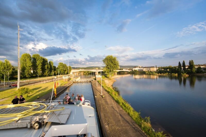 Koblenz: Panoramic Cruise on Moselle River to Winningen - Authentic Experiences: What Travelers Say