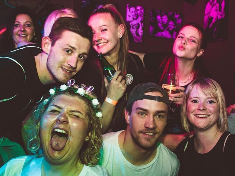 Koblenz: Private pub crawl with insider guide & free shots - Who Should Consider This Tour?