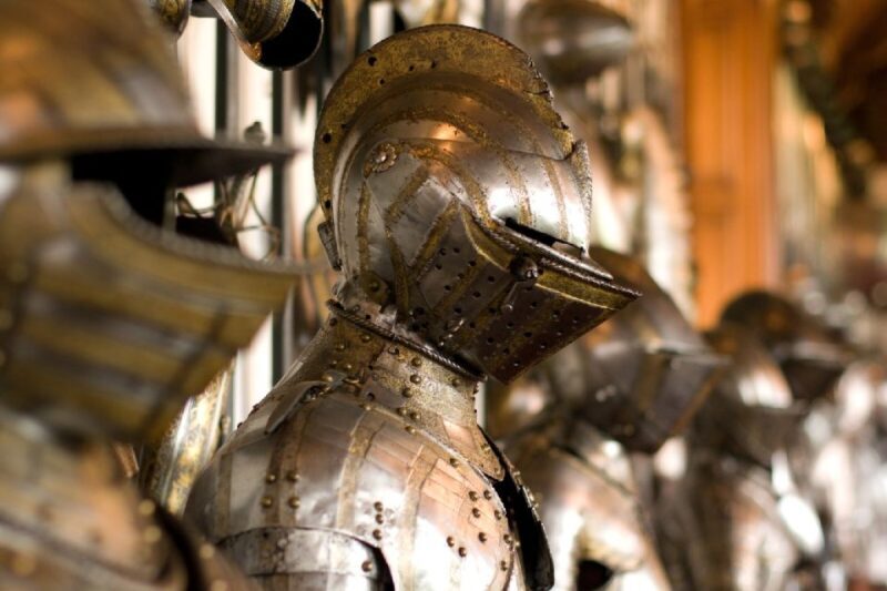 Konopit: Chateau Tour from Prague - The Controversy of Guided Tours and Language Support