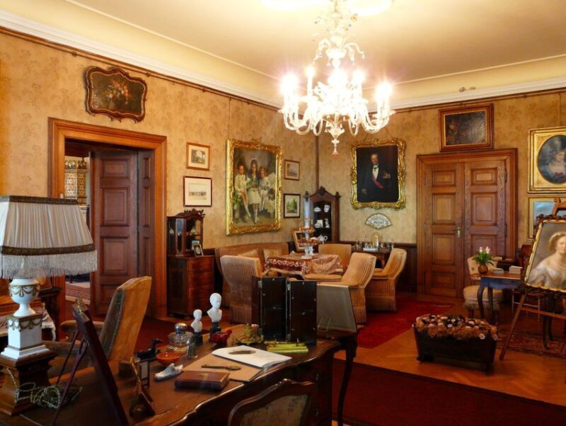 Konopit: Chateau Tour from Prague - The Return Journey and Practicalities