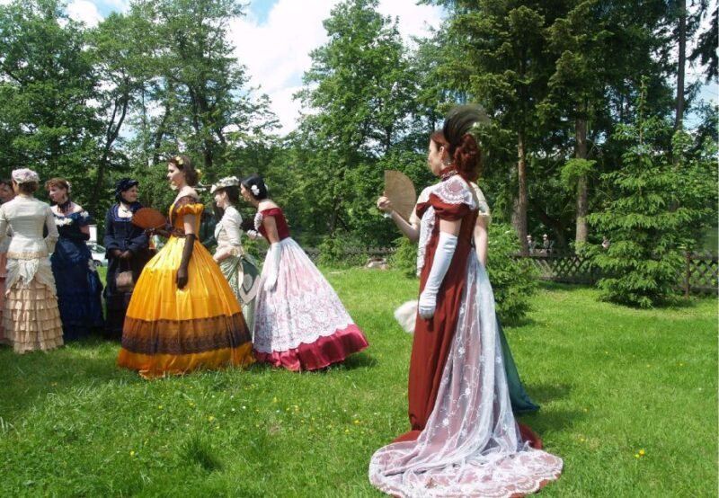 Konopit: Chateau Tour from Prague - Who Will Love This Tour?