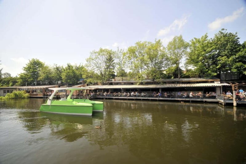 Köpenick Berlin: Self-Drive Boat Tour for up to 8 people - FAQ