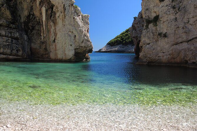 Korcula Island Private Sea Kayaking Tour with lunch - Marine Life and Snorkeling