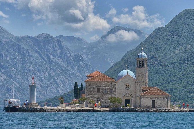 Kotor Bay Day Trip from Dubrovnik with Boat Ride to Lady of the Rock - Who Should Consider This Tour?