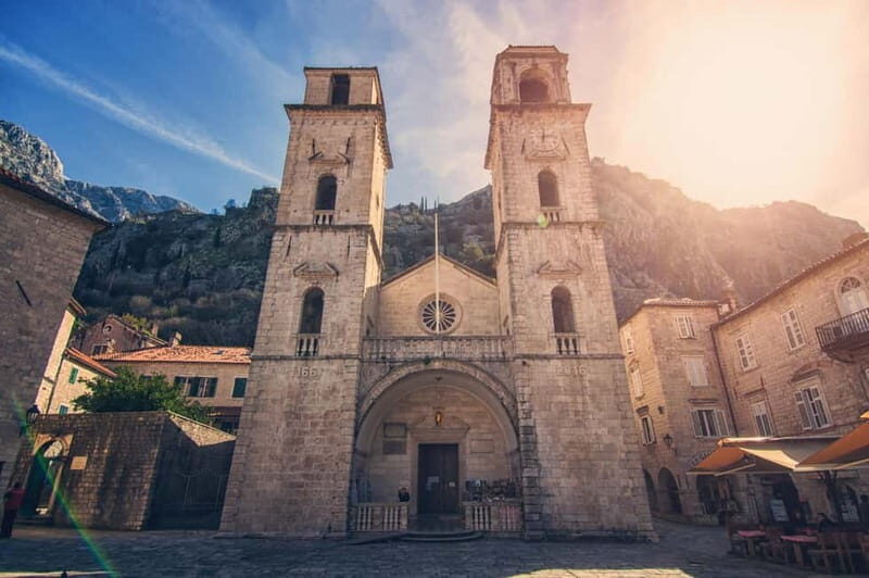 Kotor: Old Town Private Walking Tour - The Square of Arms and Its Secrets