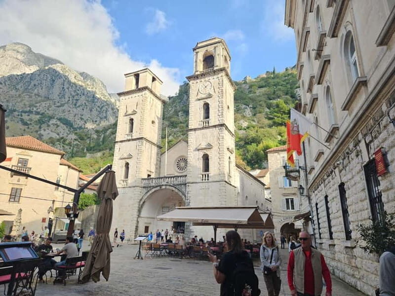 Kotor Old Town Walking Tour - Key Points