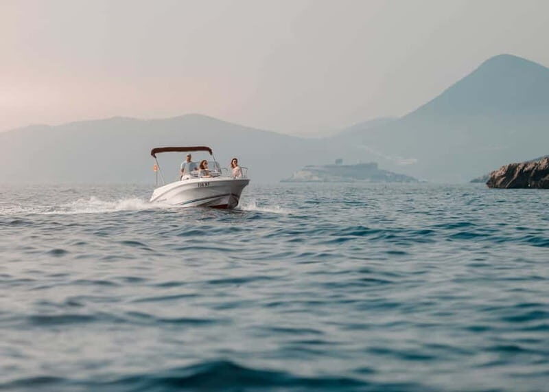Kotor: Our Lady of the Rock and Perast Speedboat Tour - Introduction to the Experience