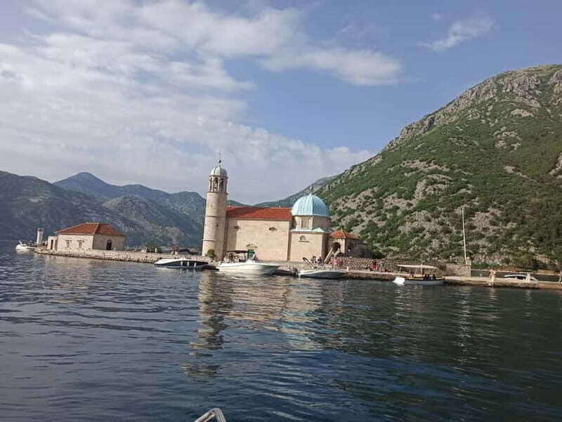 Kotor: Speedboat Tour to Blue Cave and Our Lady of the Rocks - Who Should Take This Tour?