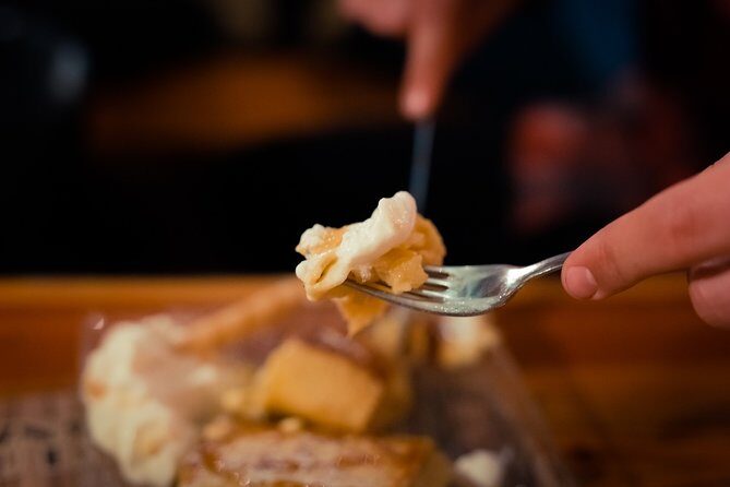 Krakow: 6-Course Full Polish Food & Vodka Tour - The Itinerary: What to Expect at Each Stop