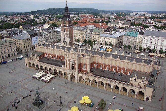 Krakow and Wieliczka Salt Mine Tour from Wroclaw - Local guides included - FAQ  
