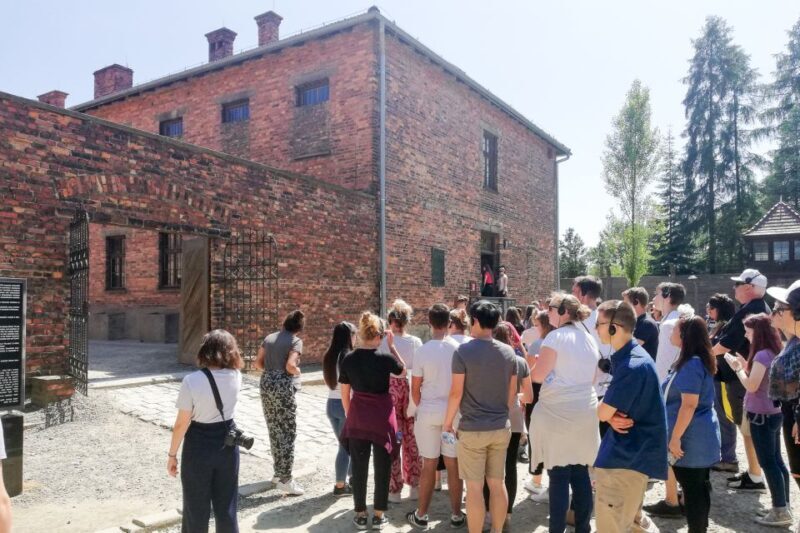 Krakow: Auschwitz Guided Tour with Pickup and Optional Lunch - Practical Details & Tips